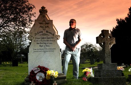 Sas Veteran Pete Winner Grave Private Editorial Stock Photo - Stock ...
