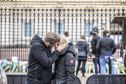Woman Shows Her Grief Well Wishers Editorial Stock Photo - Stock Image ...