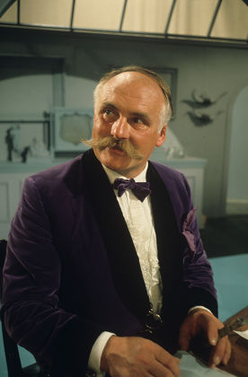 'The Auction Game' TV Stock Pictures, Editorial Images and Stock Photos ...