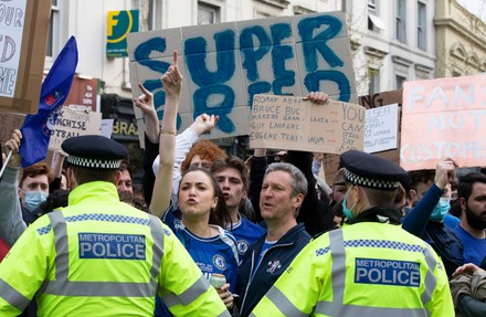 Fan Protests against the new European Super League Format, Chelsea ...