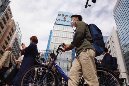 Daily life in Tokyo, Japan - 22 Apr 2021 Stock Pictures, Editorial ...