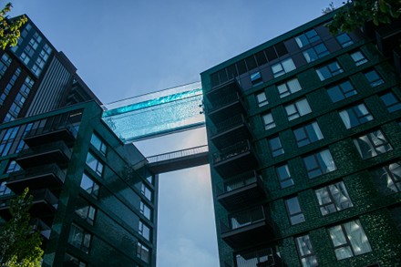 World's First Sky Pool, Vauxhall, London, UK - 24 Apr 2021 Stock ...