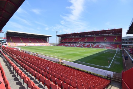 imágenes de Barnsley v Rotherham United, EFL Sky Bet Championship - 24 ...