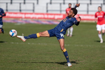 Mansfield Town Defender James Perch 14 Editorial Stock Photo - Stock ...