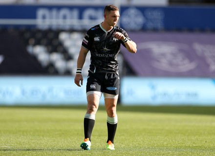 Referee Sam Grovewhite Editorial Stock Photo - Stock Image | Shutterstock