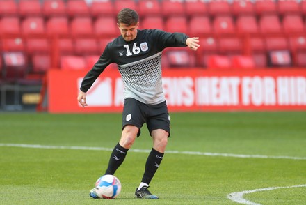 Crewe Alexandra Midfielder Ryan Wintle 4 Editorial Stock Photo - Stock ...