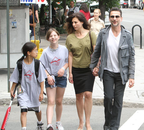 Dave Gahan Jennifer Skliasgahan Daughter Stella Editorial Stock Photo ...