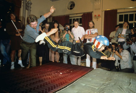 Dwarf Throwing Championship Editorial Stock Photo - Stock Image | Shutterstock