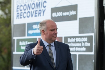 Welsh Conservative Party campaigning, Cardiff, Wales, UK - 30 Apr 2021 ...