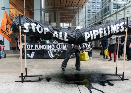 Stop Line 3 rally by Extinction Rebellion, New York, United States - 07 ...