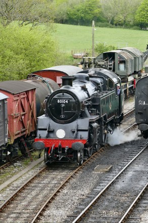 __COUNT__ imágenes de Swanage Railways Tank Engine 80104 to be ...