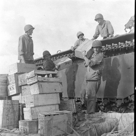 20 Invasion of guam 1944 Stock Pictures, Editorial Images and Stock ...