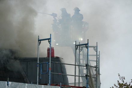 250 Roof truss fire Stock Pictures, Editorial Images and Stock Photos ...