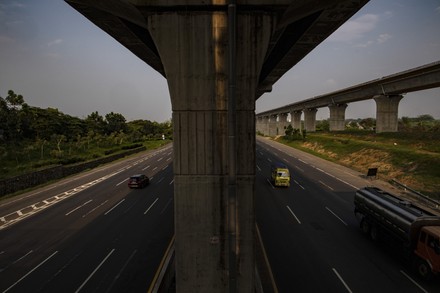 Empty Toll Road Outside Jakarta Bekasi Editorial Stock Photo - Stock ...