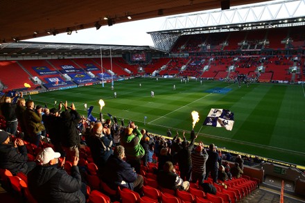 Fans Welcome Players Onto Pitch Before Editorial Stock Photo - Stock ...