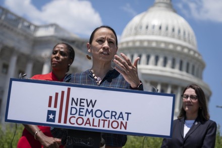 __COUNT__ New Democrat Coalition Infrustructure news conference ...