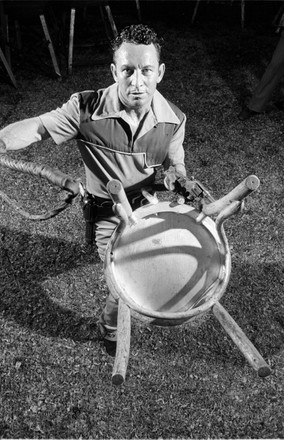 2 Trainer clyde beatty Stock Pictures, Editorial Images and Stock ...