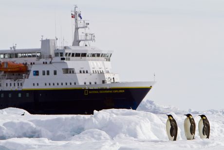 Lindblad Expedition Ship National Geographic Explorer Editorial Stock ...