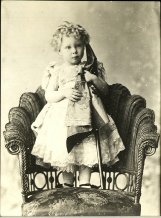 39 Victoria alexandra alice mary Stock Pictures, Editorial Images and ...