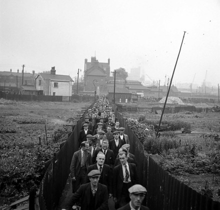 Crowd Gathering During London Dock Strike Editorial Stock Photo - Stock ...