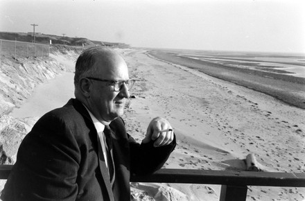 5 imágenes de Conrad louis wirth - Imágenes de stock, imágenes ...