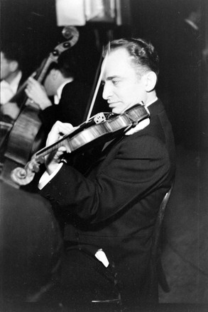 Violinist Playing During Stradivarius Memorial Concert Editorial Stock ...