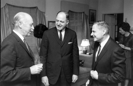 4 Milton jerrold shapp Stock Pictures, Editorial Images and Stock ...