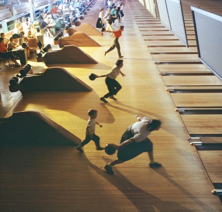 People Playing Bowling Bowlero Lanes San Editorial Stock Photo - Stock ...