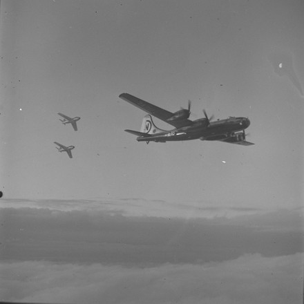 25 Larson air force base Stock Pictures, Editorial Images and Stock ...