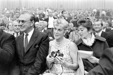 Ingemar Johanssons Fiancee Birgit Lundgren Family Editorial Stock Photo ...