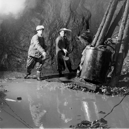 Miners Working Inside Port Radium Northwest Editorial Stock Photo ...