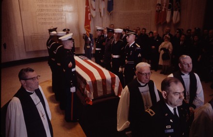 People Attending Funeral Douglas Macarthur United Editorial Stock Photo ...