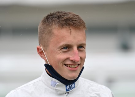 Oscula Mark Crehan Wins Cazoo Woodcote Editorial Stock Photo - Stock ...