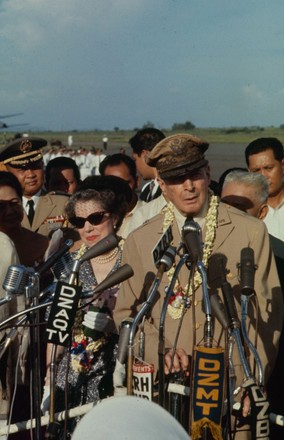Douglas Macarthur Arriving His Wife Jean Editorial Stock Photo - Stock ...
