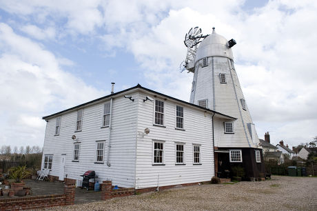 The home of Leroy Thornhill, The Windmill at Terling, Essex Britain ...