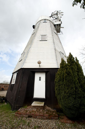 Exterior Historic Victorian Windmill Terling Essex Editorial Stock ...