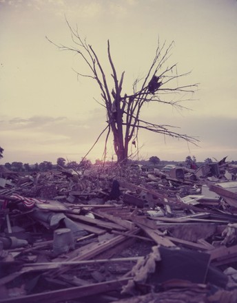 2 1953 flint beecher tornado Stock Pictures, Editorial Images and Stock ...