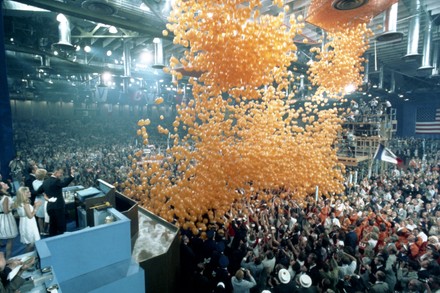 Crowd Cheering Republican Convention Miami Beach Editorial Stock Photo ...