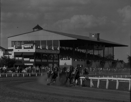 18 Cumberland race track Stock Pictures, Editorial Images and Stock ...