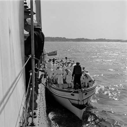 Navy Soldiers Embarking Ship During Campaign Editorial Stock Photo ...