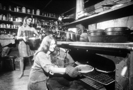 Hippie Commune, Sunny Valley, Oregon, USA Stock Pictures, Editorial ...