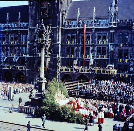 Crowd Celebrating 800th Anniversary New Town Editorial Stock Photo ...