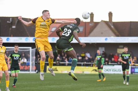 Isaac Olaofe Sutton United Challenged By Editorial Stock Photo - Stock ...