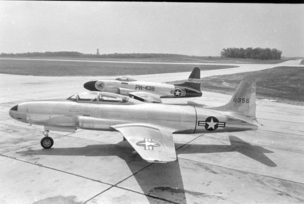 500 1940s fighter planes Stock Pictures, Editorial Images and Stock ...