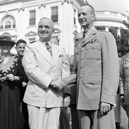 President Harry Truman Giving Congressional Medal Editorial Stock Photo ...