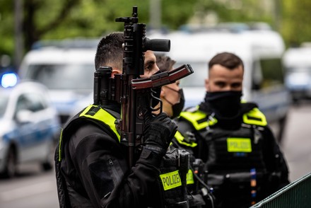 Bank Robbery in Berlin, Germany - 26 May 2021 Stock Pictures, Editorial ...