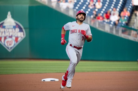 Cincinnati Reds Third Baseman Eugenio Suarez Editorial Stock Photo ...