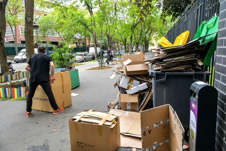 The Carton Plein Association, Paris, France - 28 May 2021 Stock ...