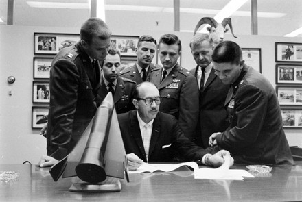 27 Boeing x 20 dyna soar aircraft Stock Pictures, Editorial Images and ...