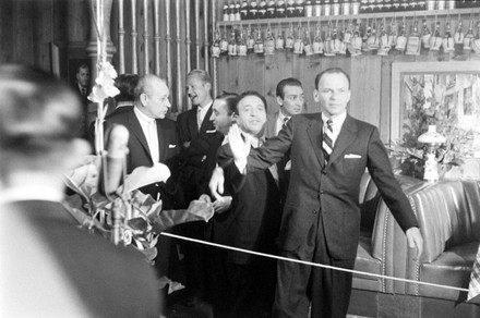 __COUNT__ imágenes de Patsy D'Amore's Villa Capri, Los Angeles ...